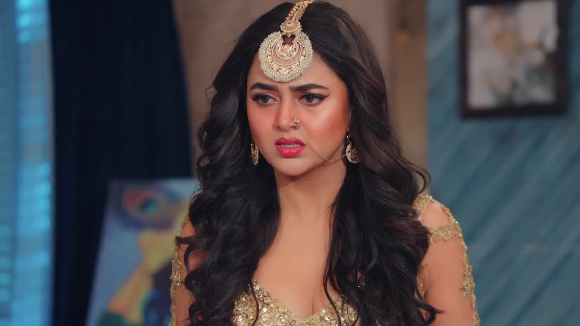 Watch Naagin Episode 101 on JioHotstar