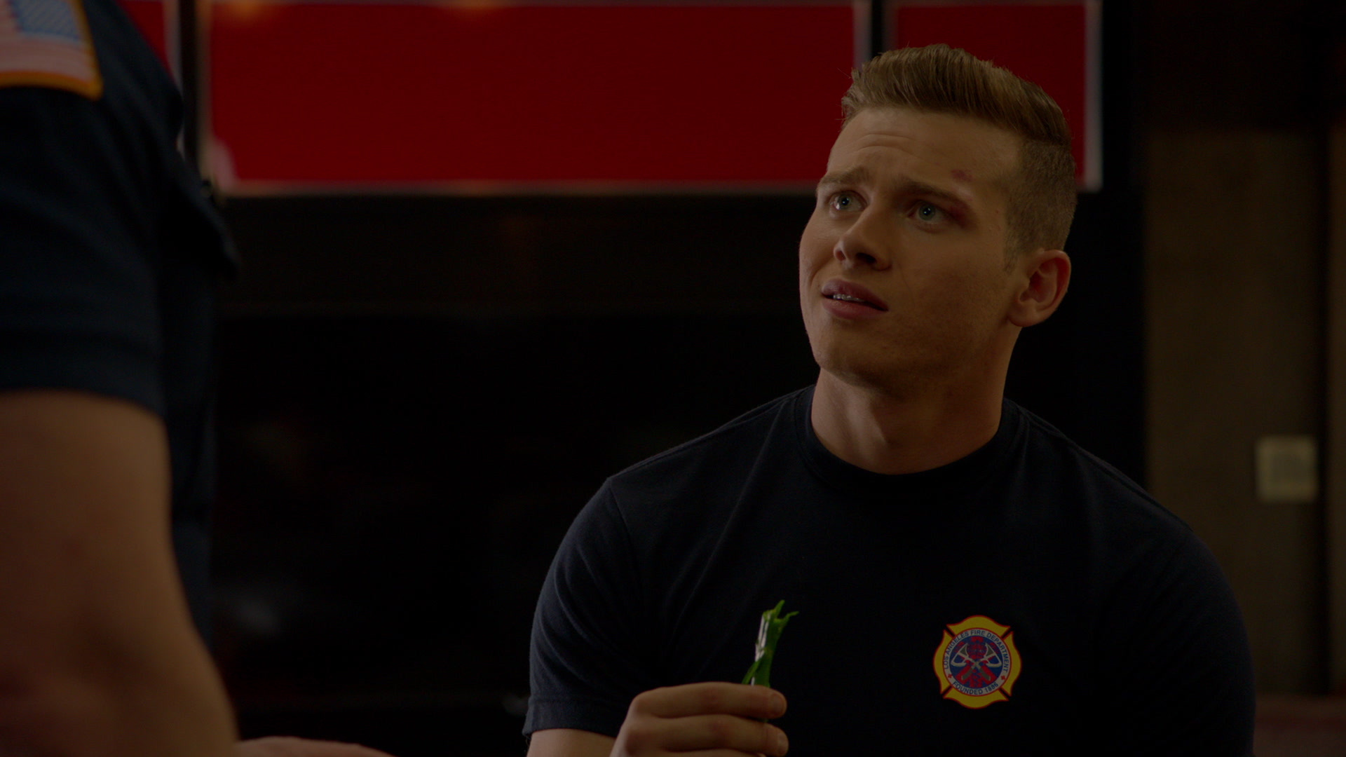 Nonton Pilot Season 1 Episode 1 - Pilot di Disney+