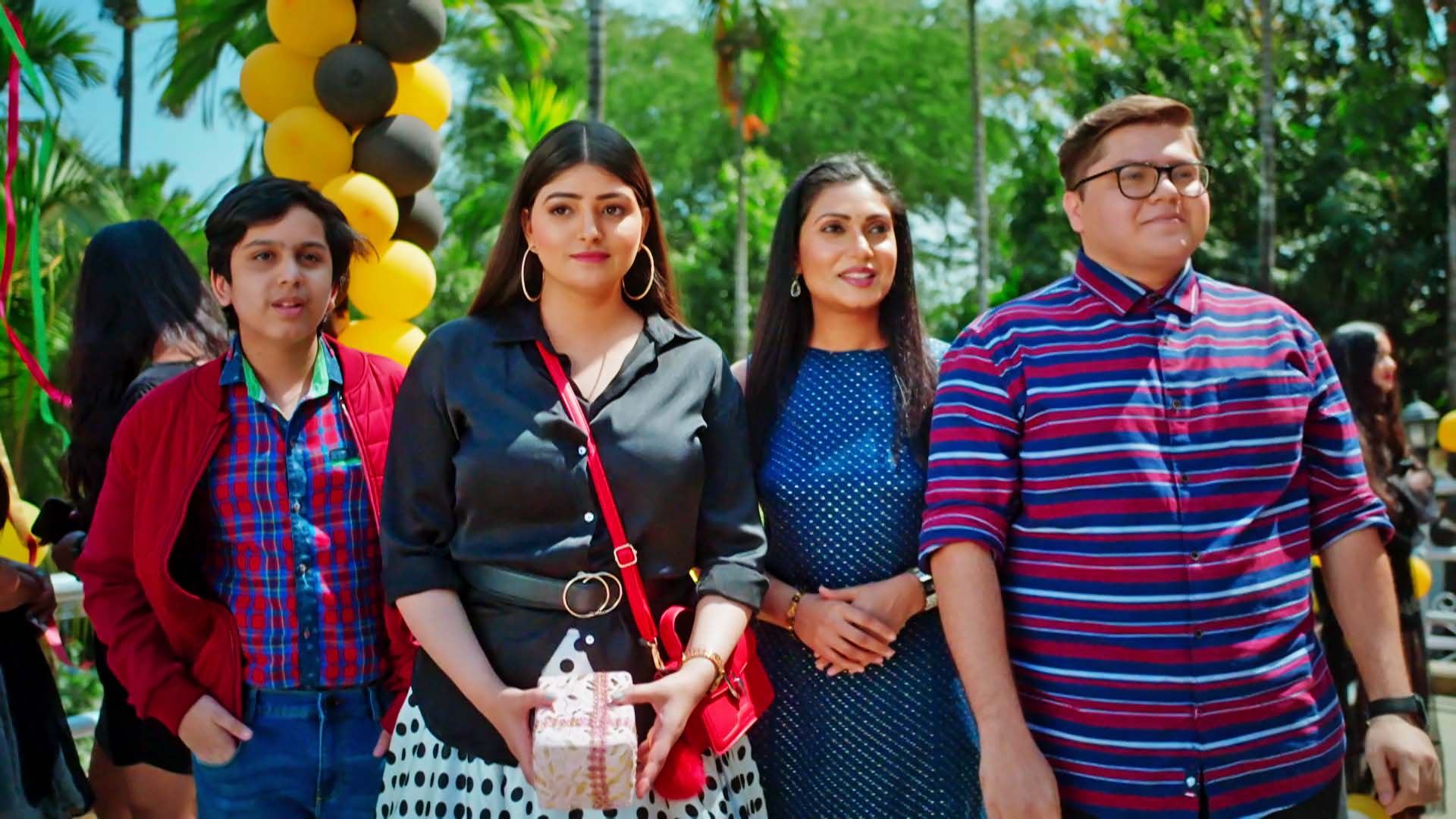 Watch Chikoo at Dhanush's Party Online