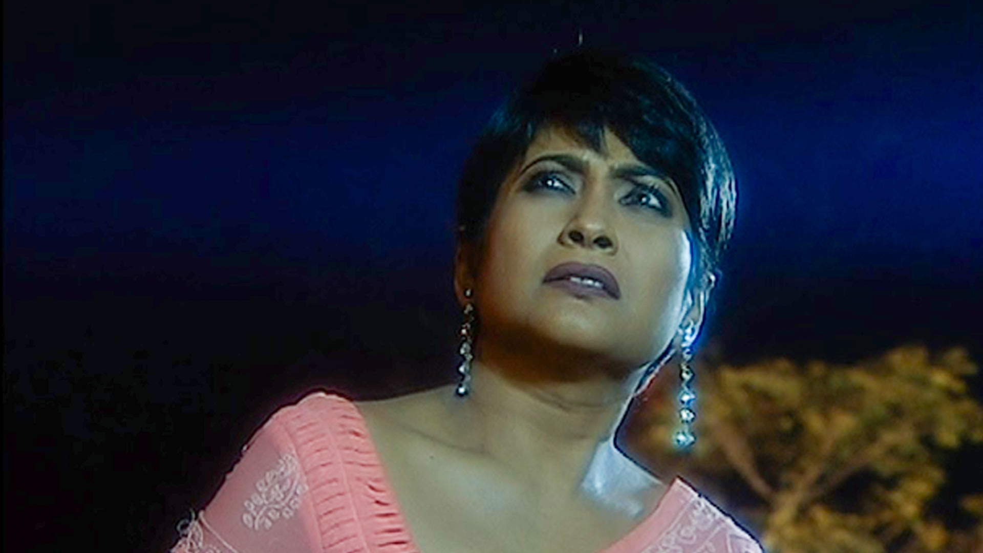 Watch Bou Kotha Kao Episode 114 on JioHotstar