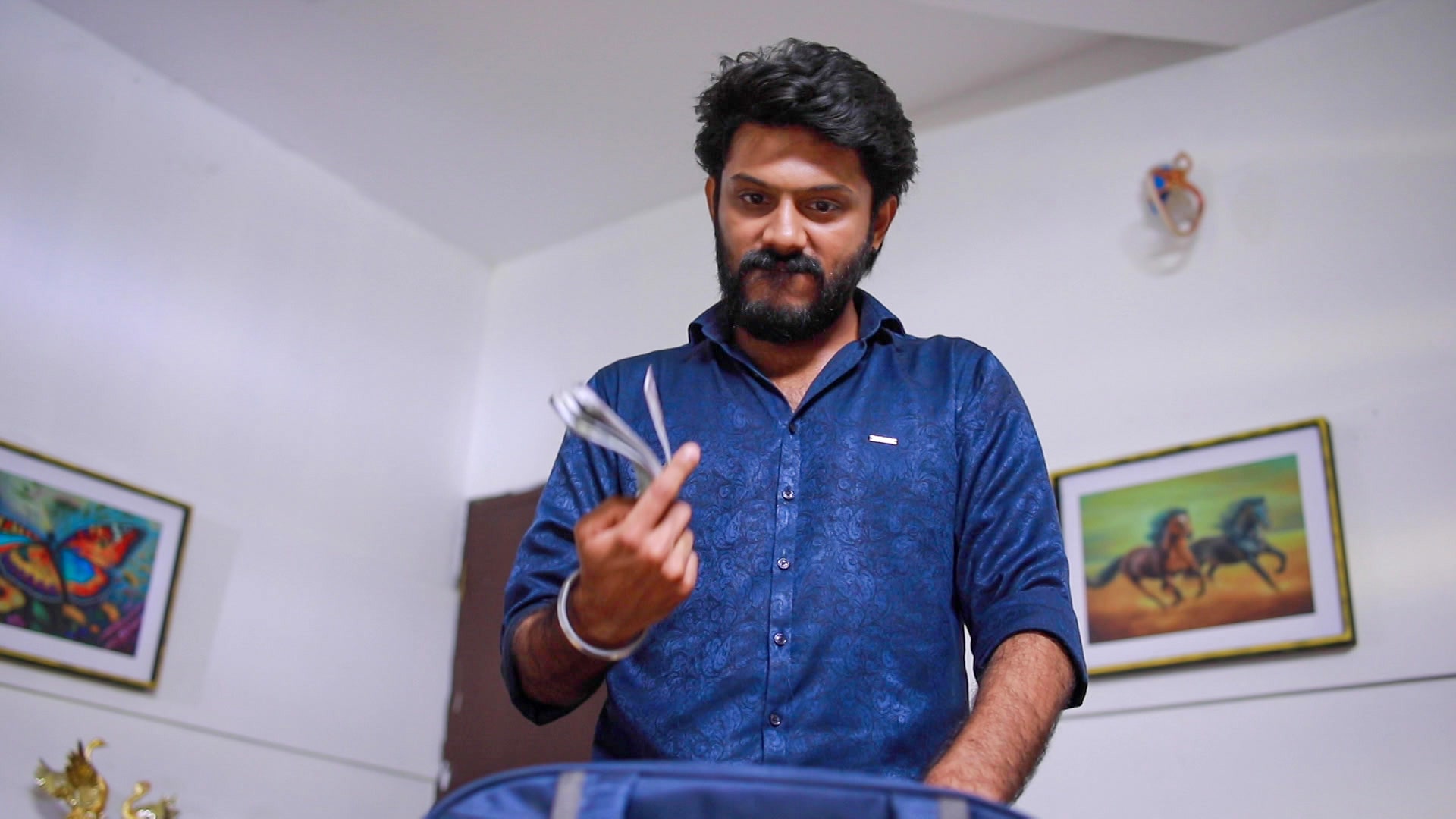 Stream Gowtham Sets the Trap Season 1 Episode 556 – Gowtham Sets the ...