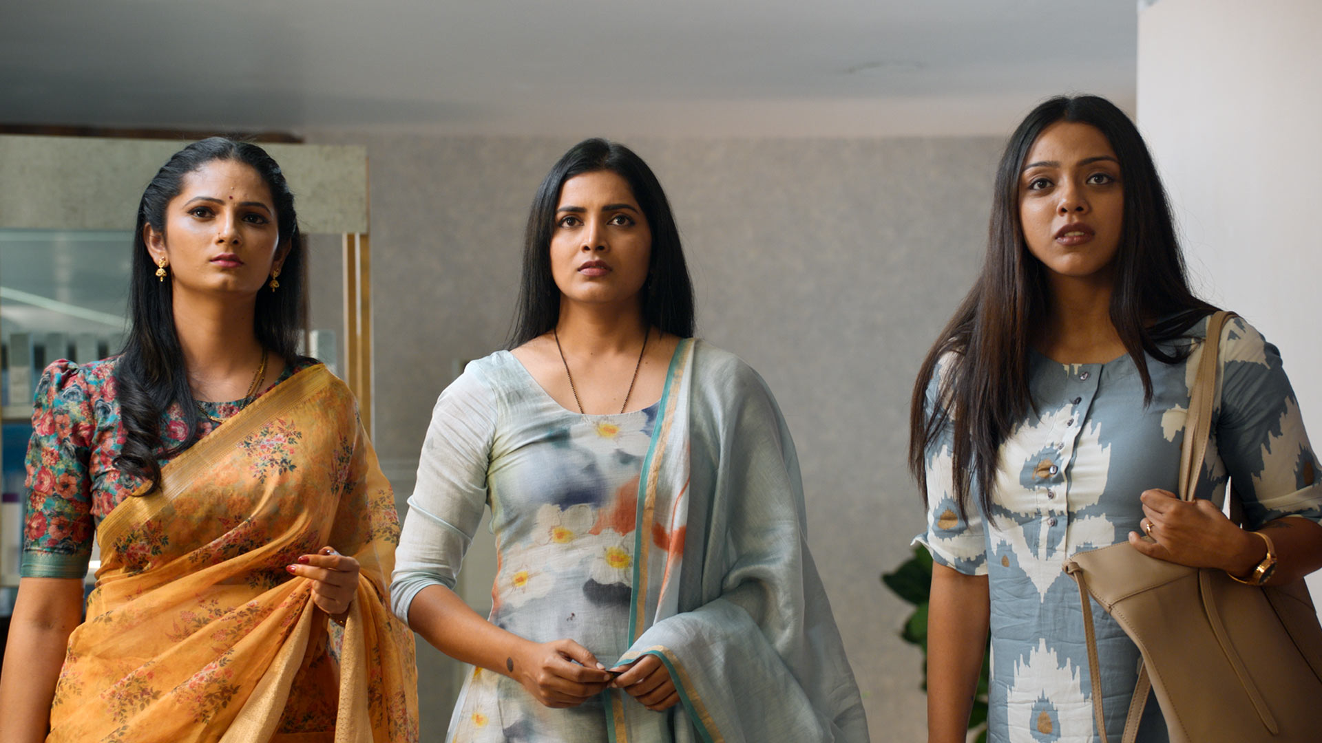 Watch Save The Tigers Episode 3 on JioHotstar