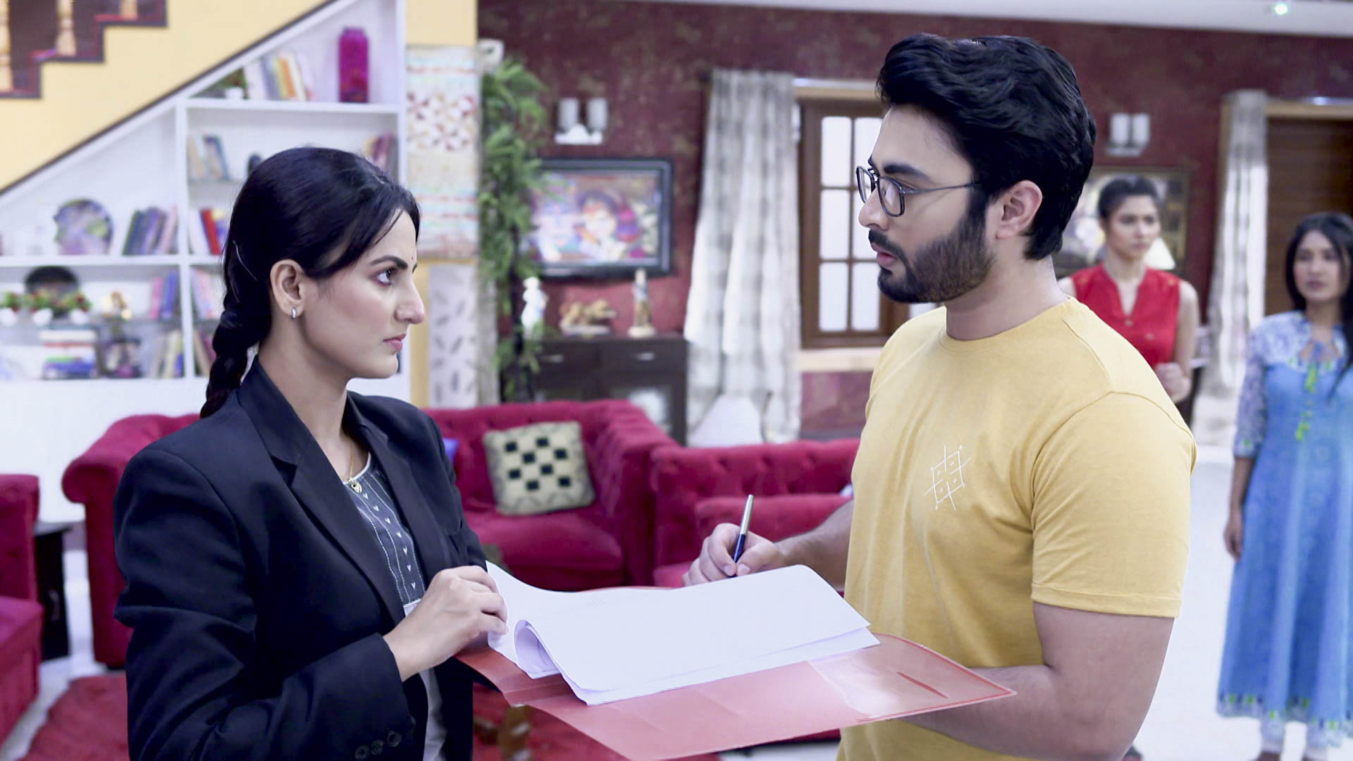 Watch Geeta LL.B Episode 483 on JioHotstar