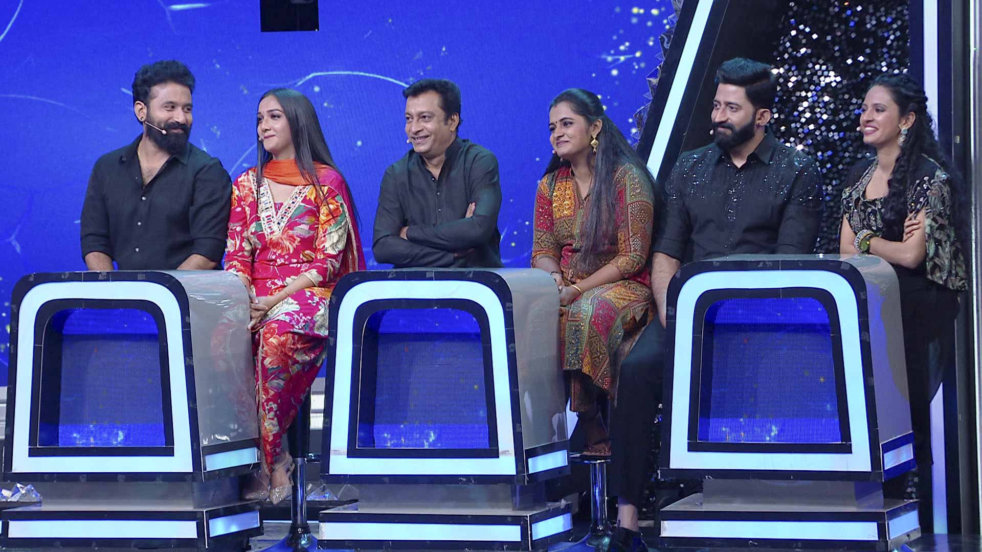 Watch Enkile Ennodu Para Episode 33 on JioHotstar