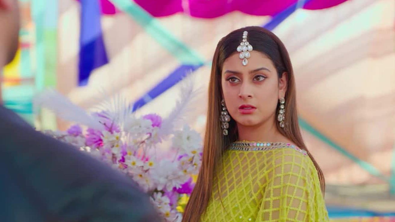 Watch Udaariyaan S1 Episode 620 on JioHotstar