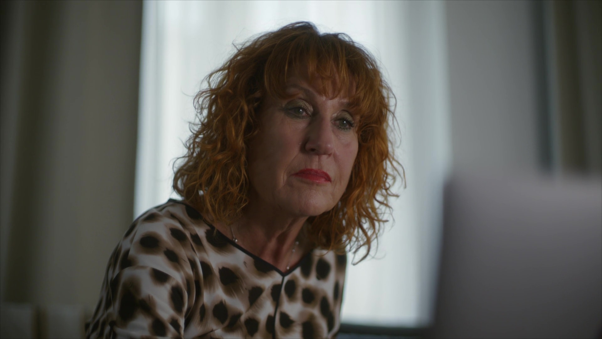 Watch Hey Beautiful: Anatomy of a Romance Scam S1 Episode 2 on Disney+