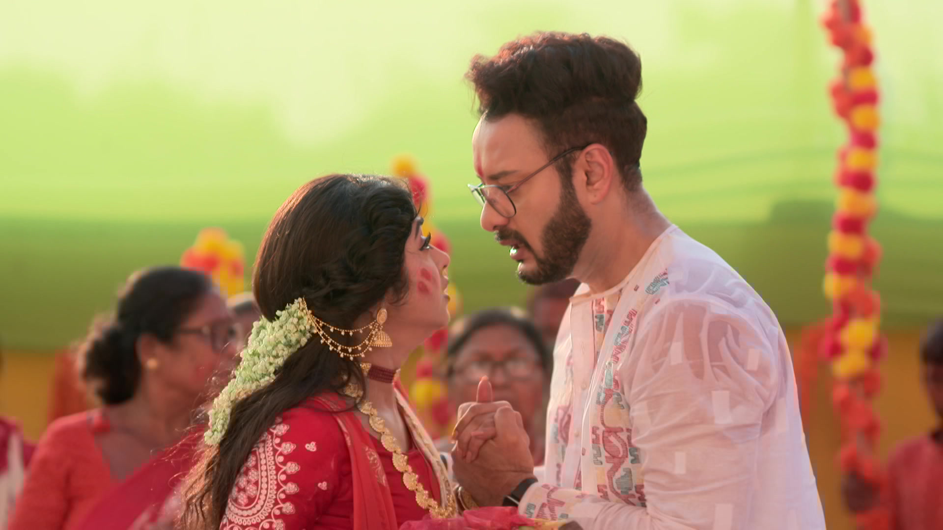 Watch Kothha Episode 323 on JioHotstar