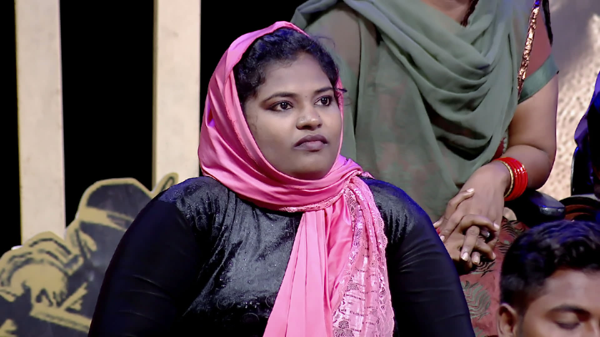 Stream neeya-naana Online | Watcho