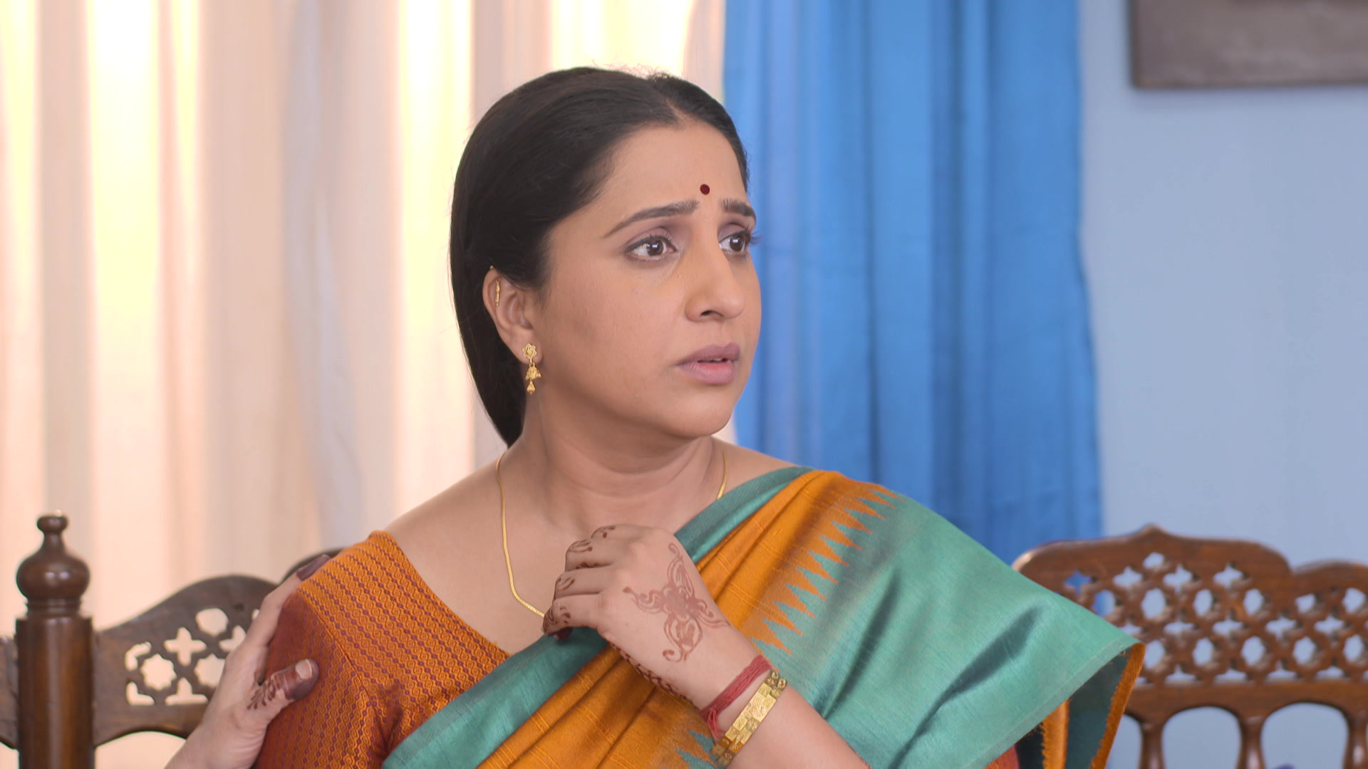 Watch Aai Kuthe Kaay Karte S1 Episode 932 on JioHotstar