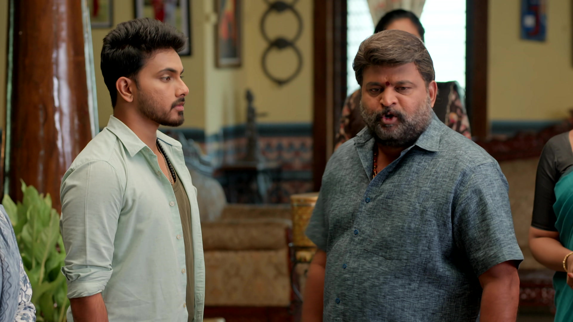 Watch Illu Illalu Pillalu S1 Episode 318 on JioHotstar