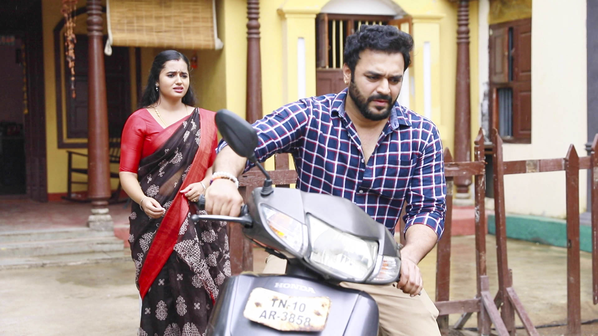Stream Surya Learns Gowtham's Betrayal Season 1 Episode 599 – Surya Learns Gowtham's Betrayal on ...