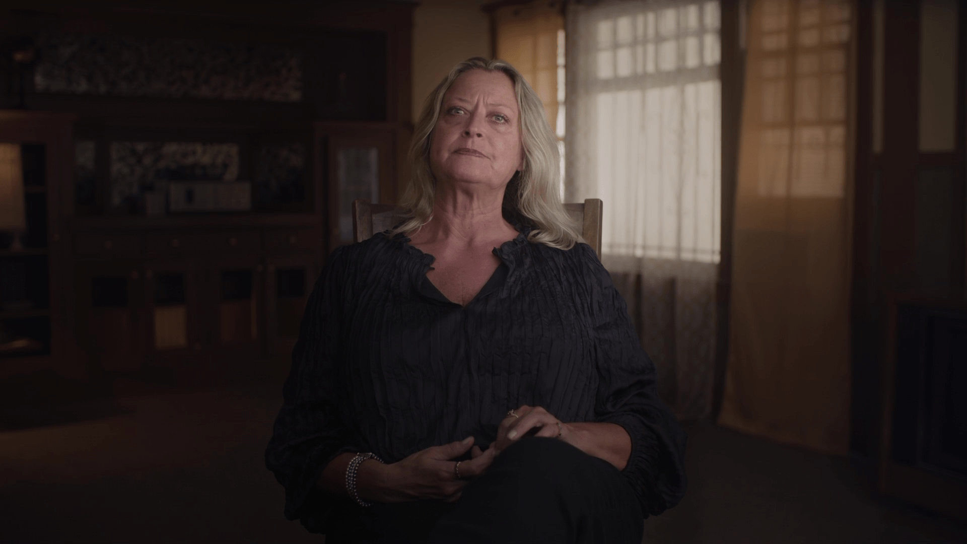 Watch The Beauty Queen Killer: 9 Days of Terror S1 Episode 1 on Disney+ ...