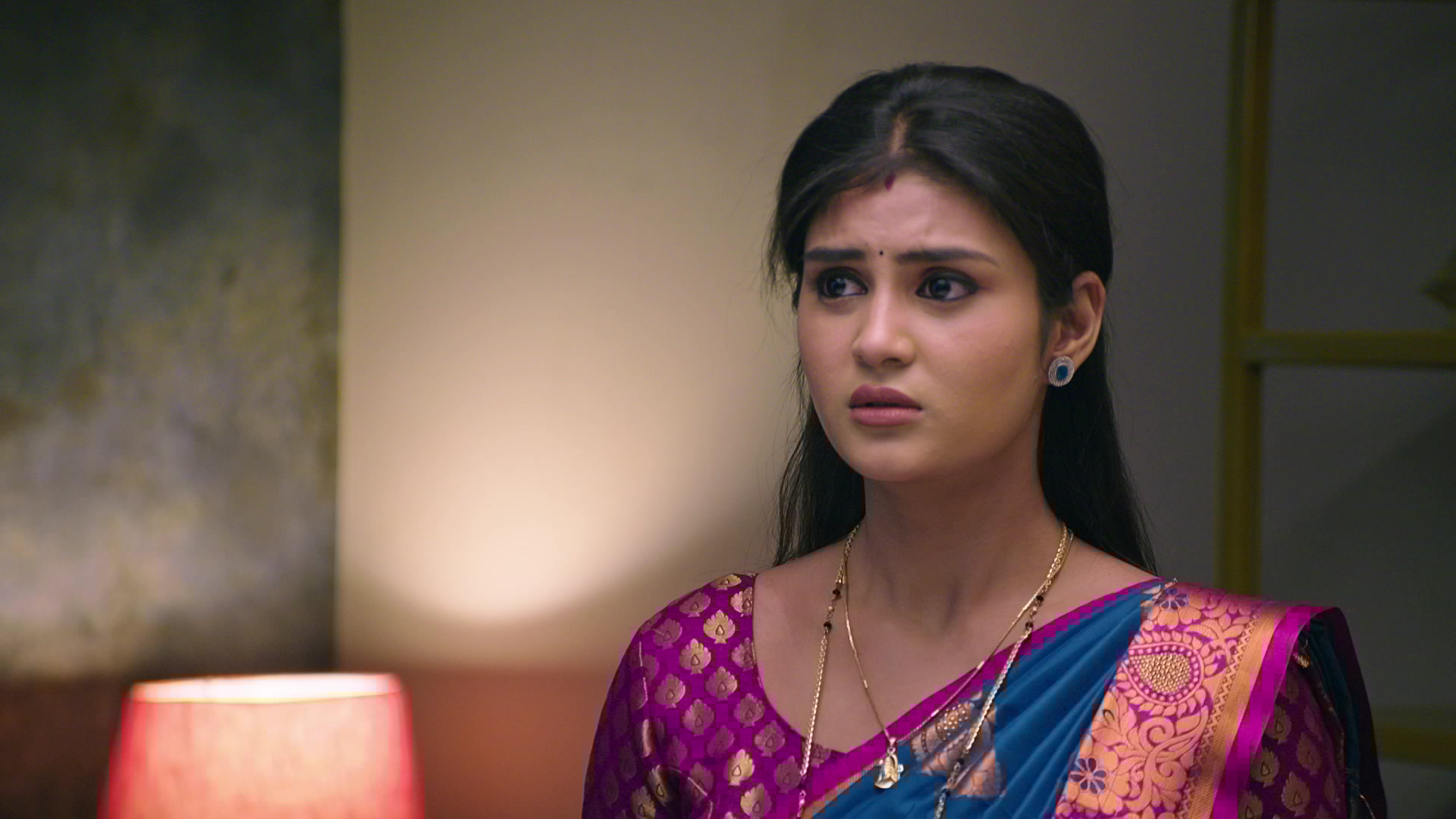 Watch Gowri Shankara S1 Episode 379 on JioHotstar