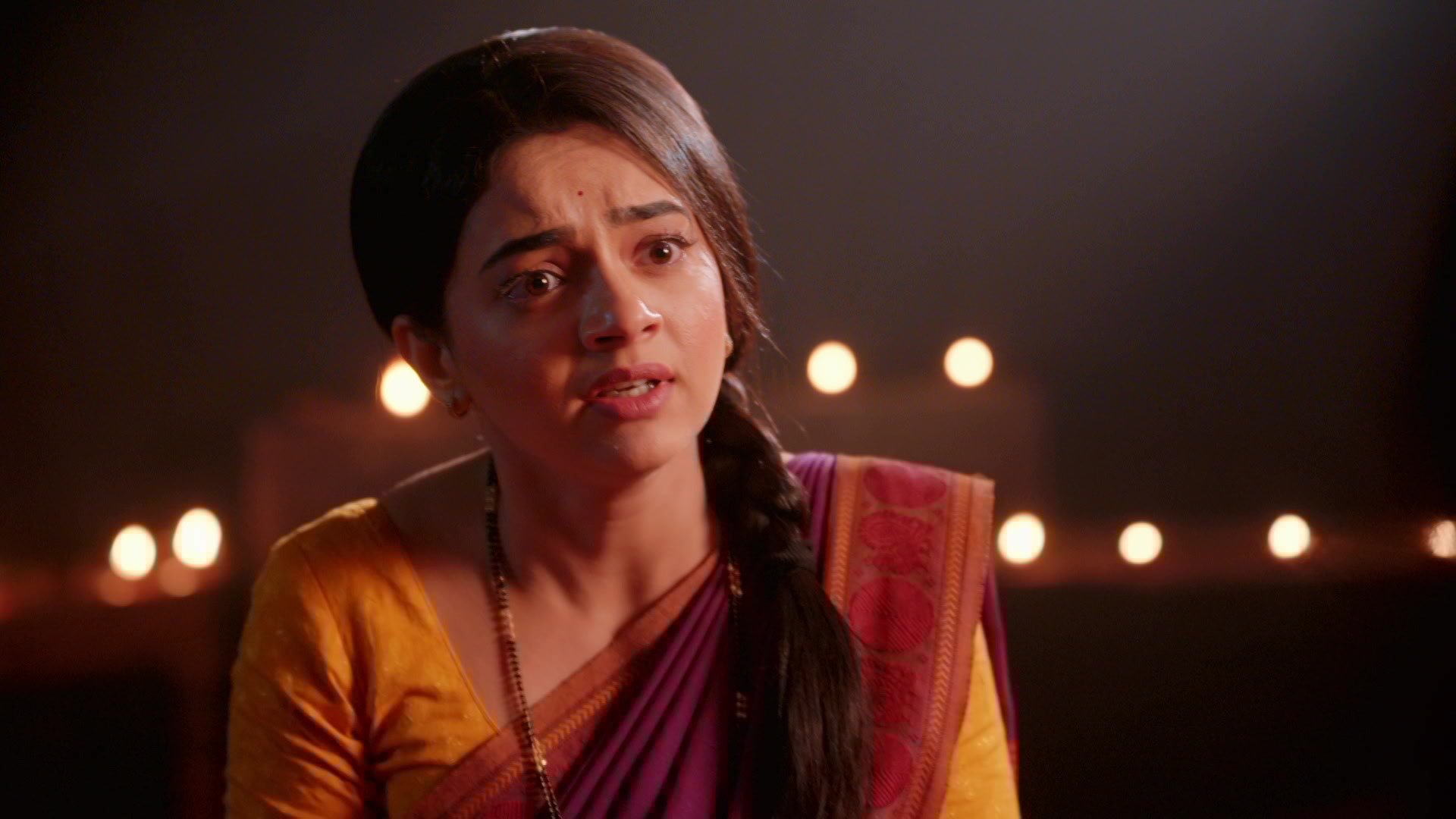 Watch Aboli Episode 1082 on JioHotstar