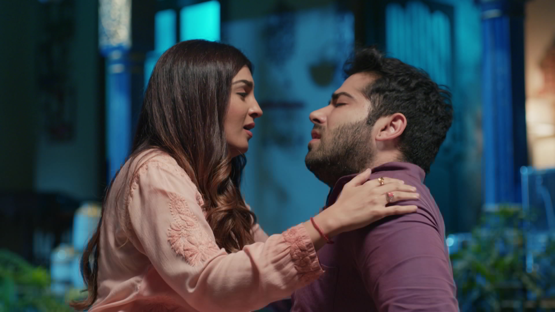 Watch Gautam, Dhara Reconcile Online