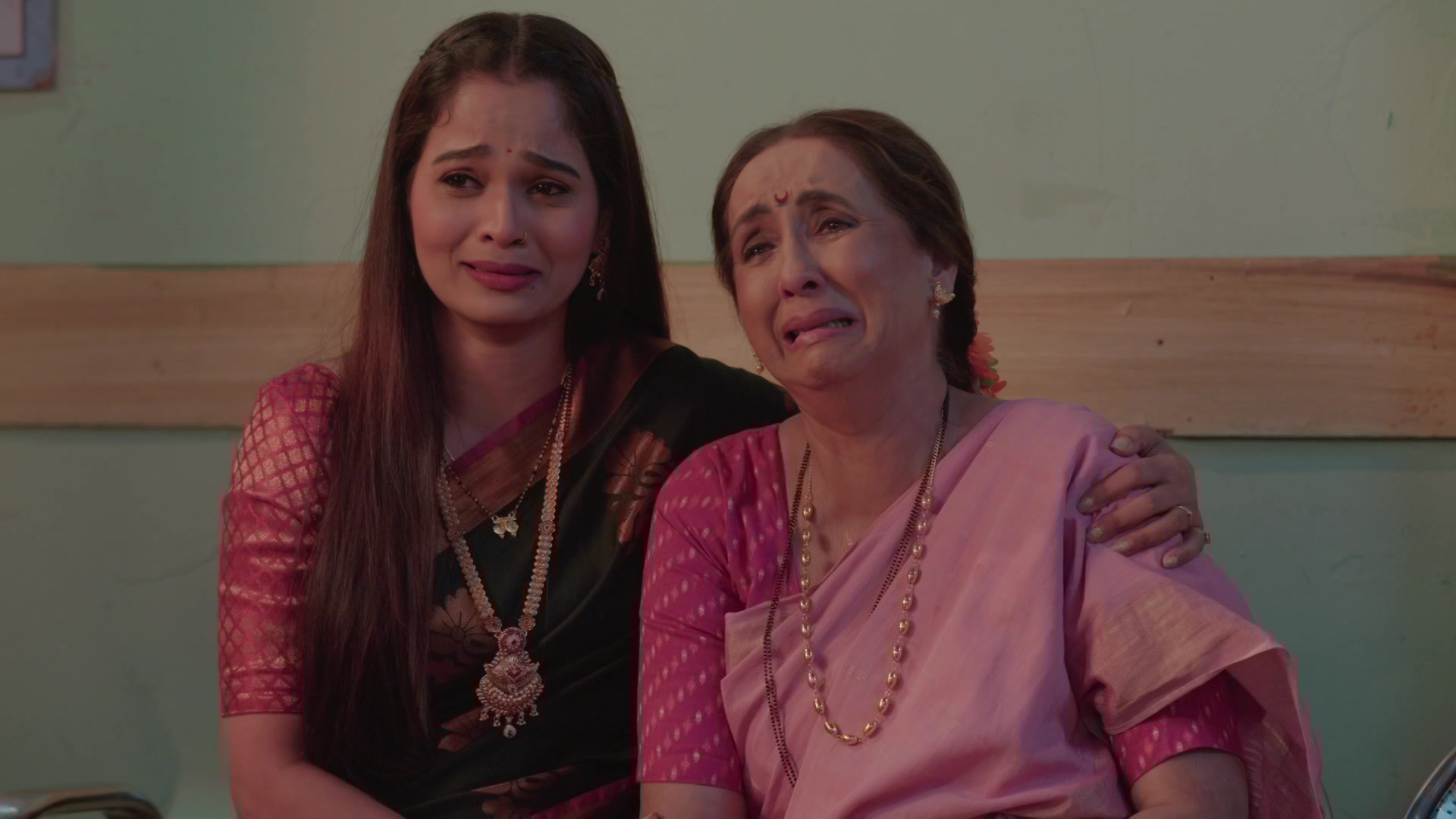 Watch Yed Lagla Premacha Episode 222 on JioHotstar