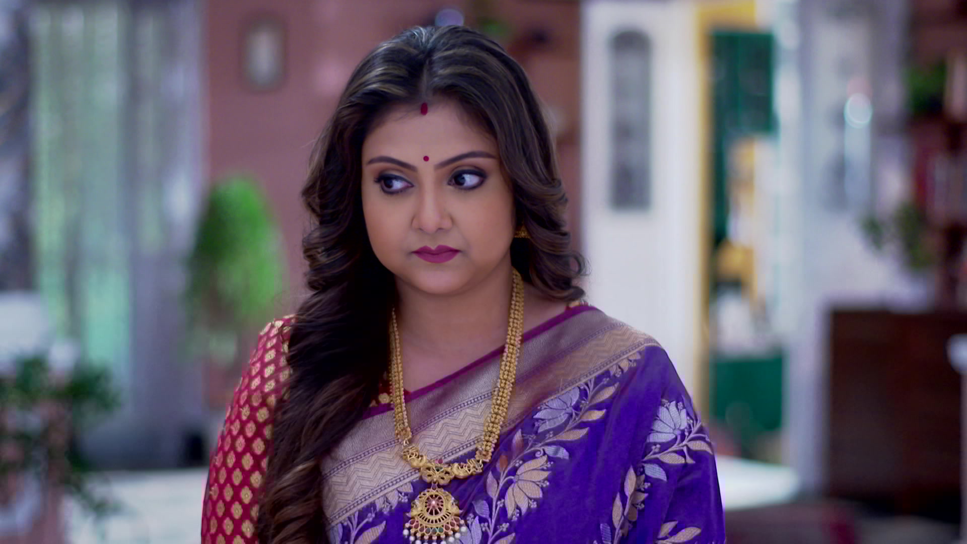 Watch Roshnai S1 Episode 192 on JioHotstar