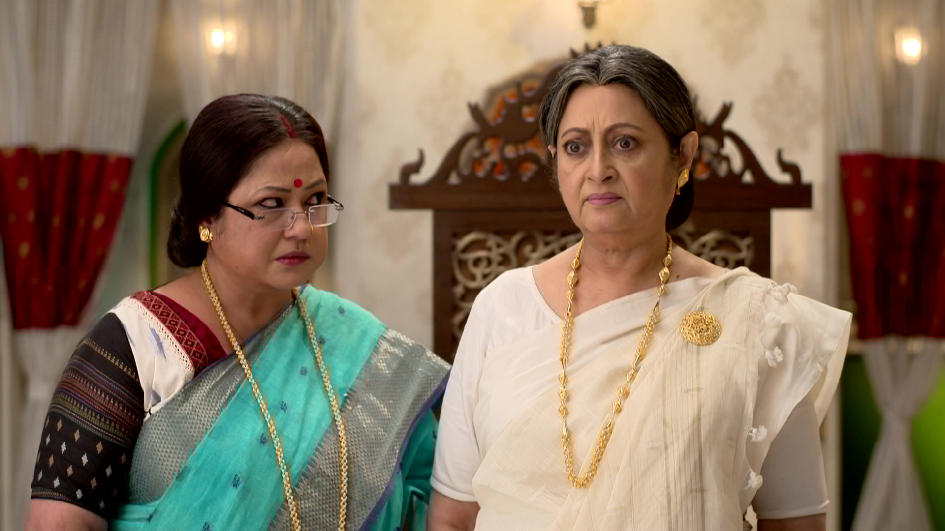 Watch cheeni All Episodes | Watcho