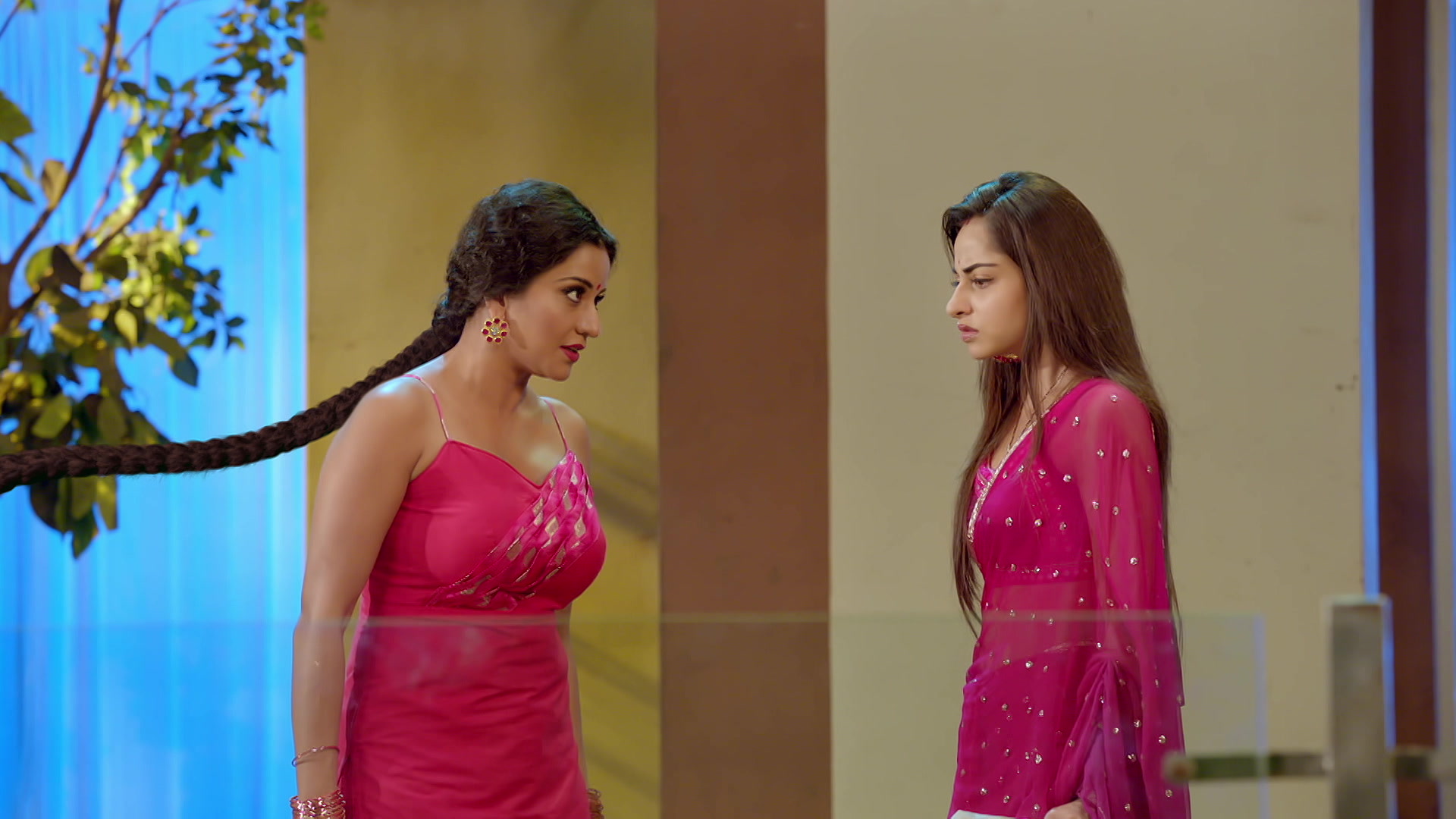 Stream Mohana to Harm Vedashree? Season 1 Episode 270 – Mohana to Harm ...