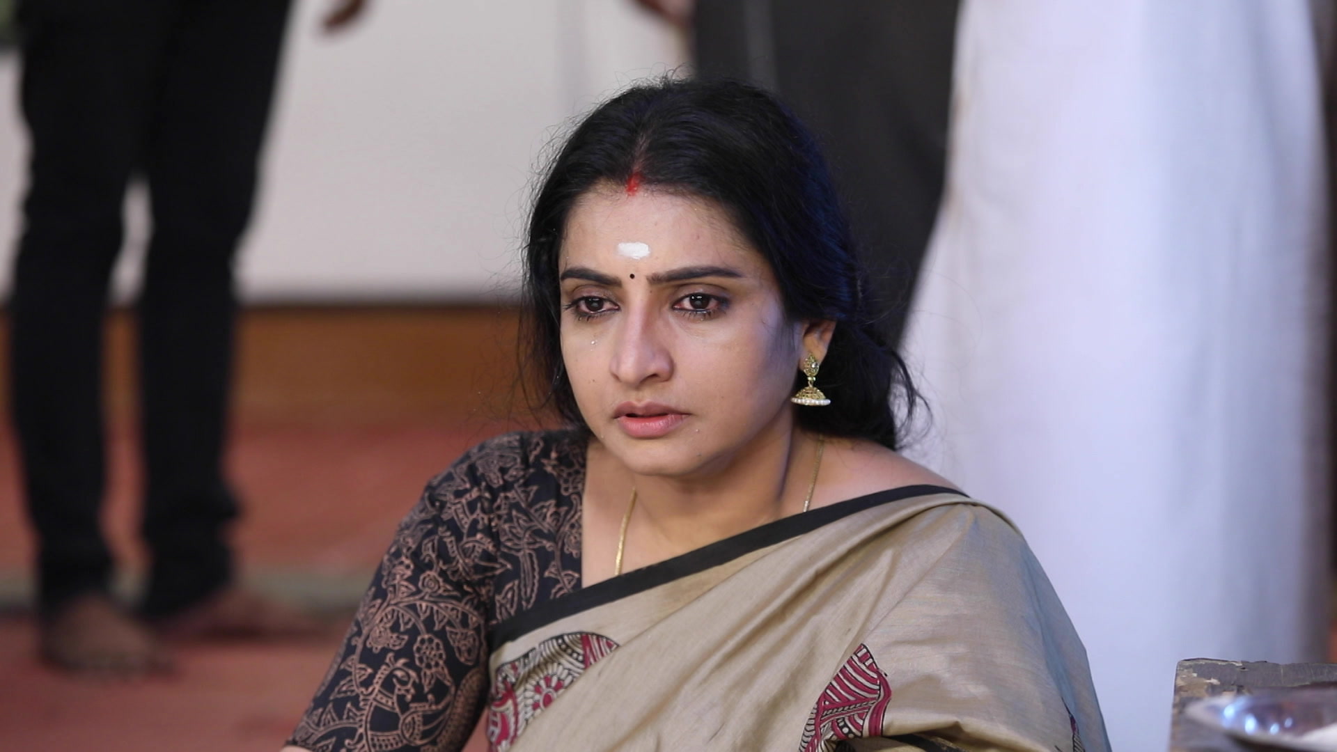 Watch Pandian Stores 2 S1 Episode 709 on JioHotstar