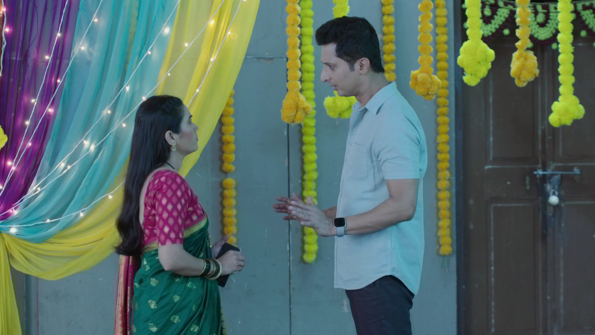 Watch Aboli Episode 585 on JioHotstar