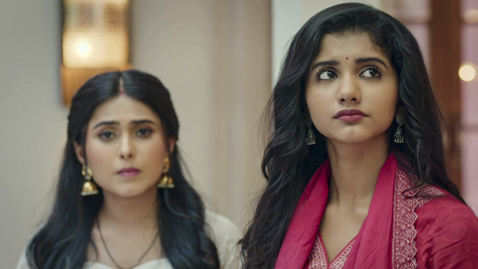 Watch Pocket Mein Aasman S1 Episode 133 on JioHotstar