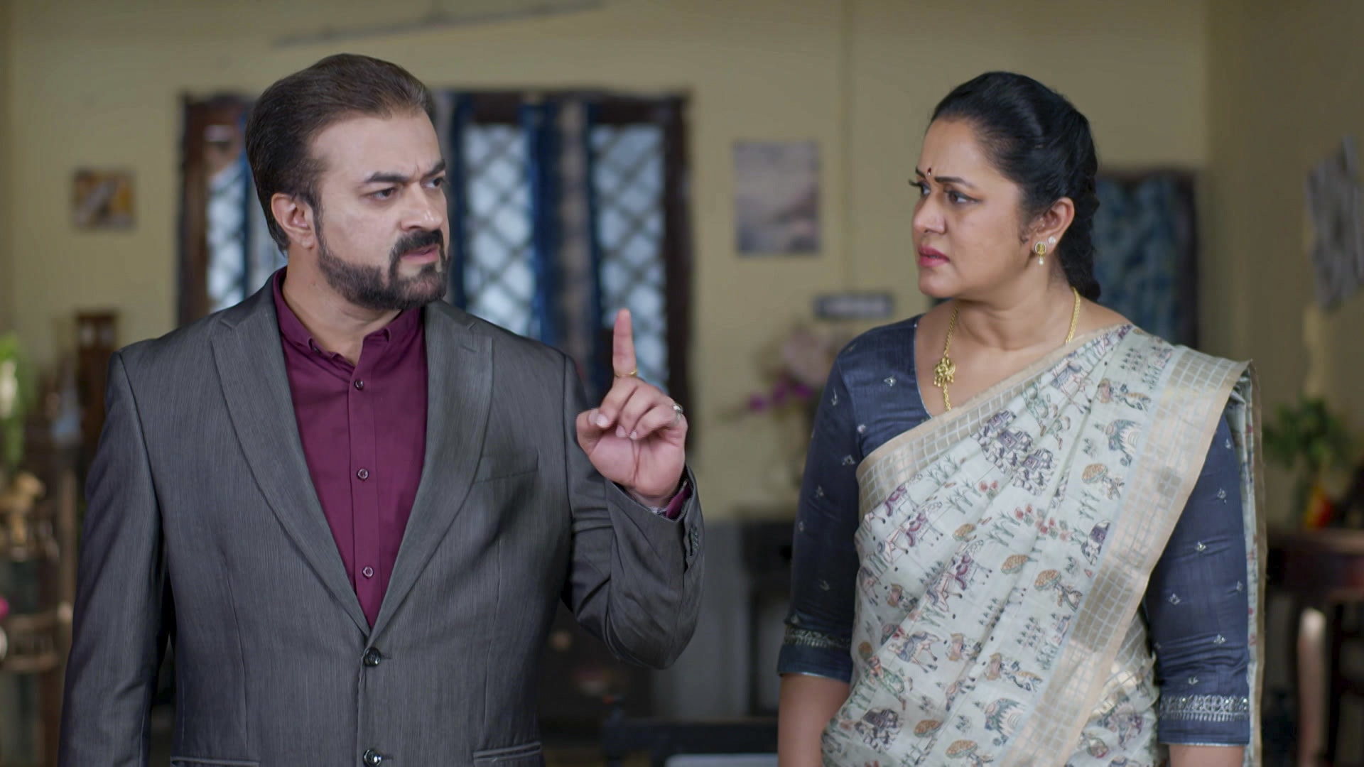 Watch Geetha L.L.B Episode 122 on JioHotstar
