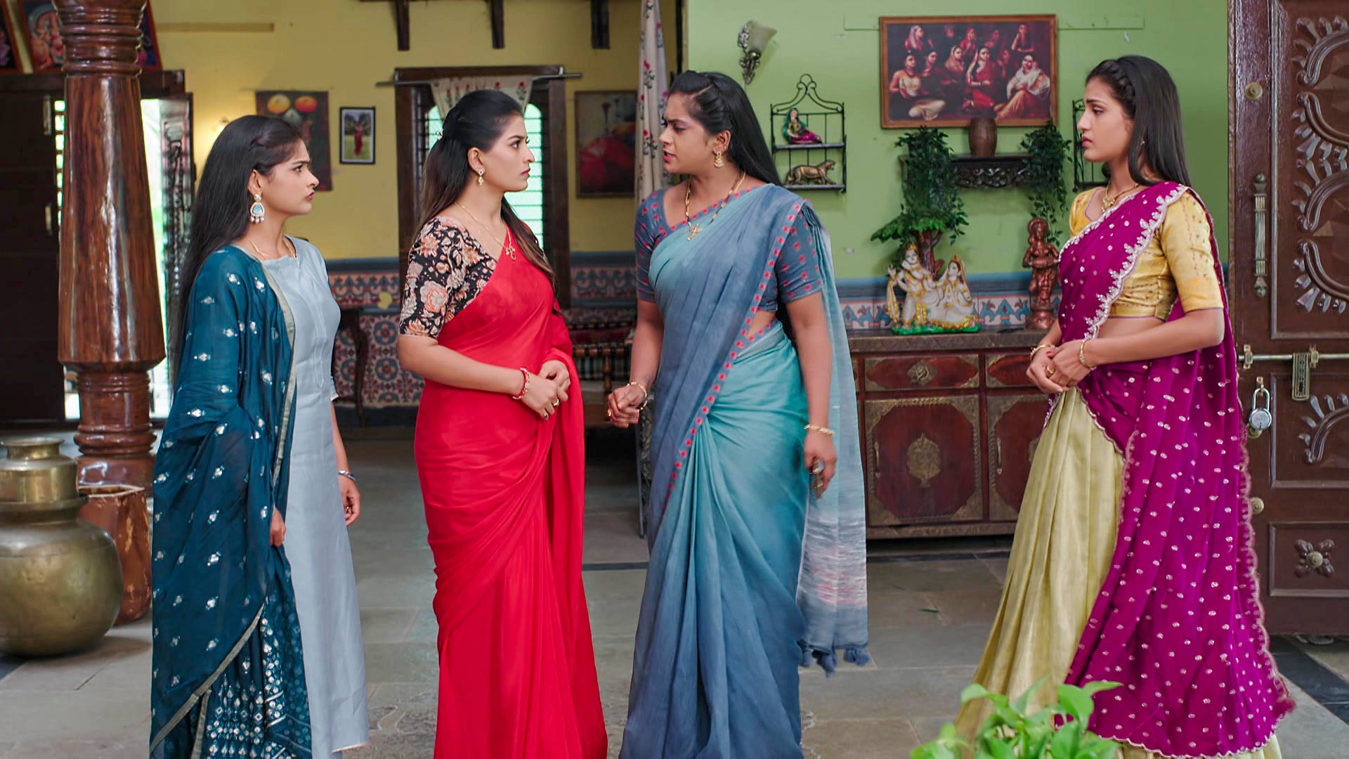 Watch Illu Illalu Pillalu Episode 173 on JioHotstar