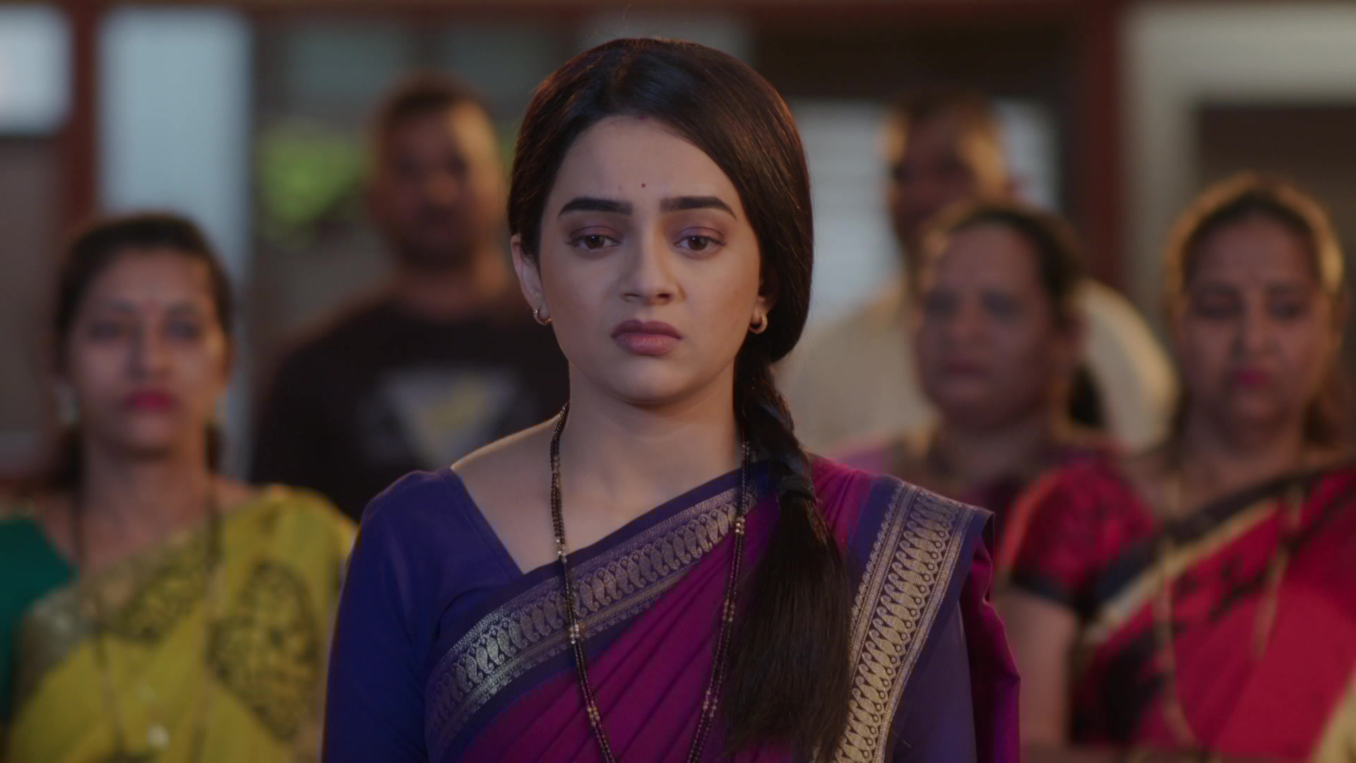 Watch Aboli Episode 1009 on JioHotstar