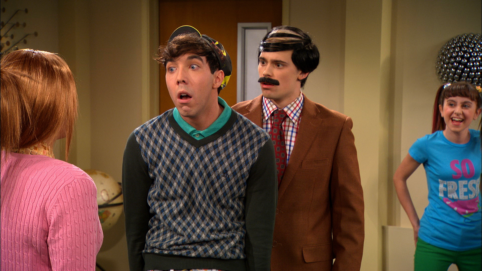 Watch So Random! S1 Episode 1 on Disney+ South Africa | English Series