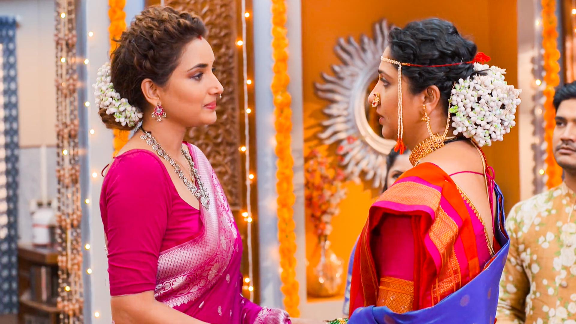 Watch Aai Kuthe Kaay Karte Episode 942 on JioHotstar