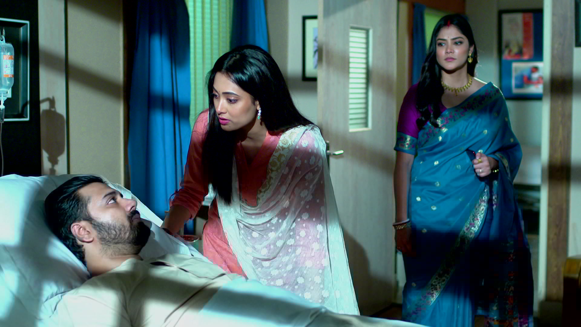 Watch Ekka Dokka Episode 387 on JioHotstar