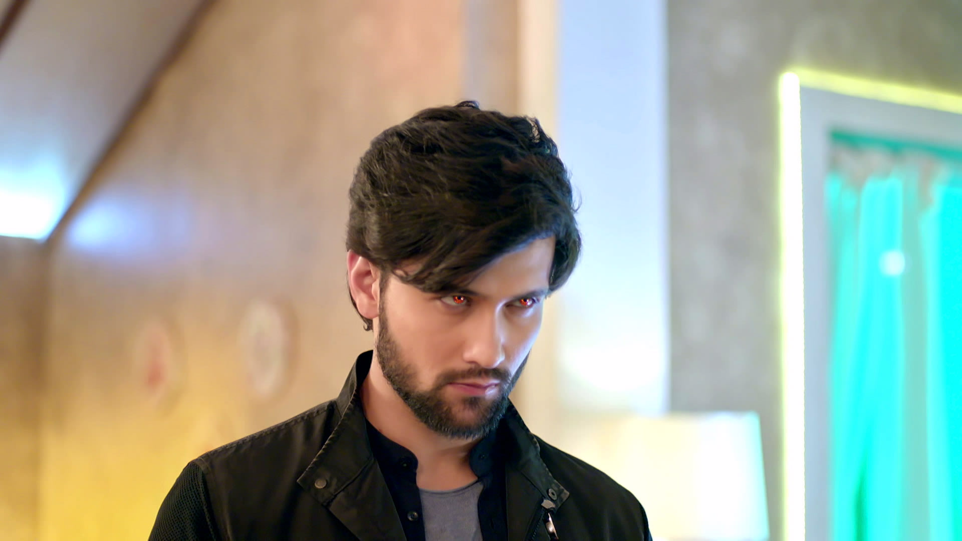 Watch Nazar Episode 196 on JioHotstar