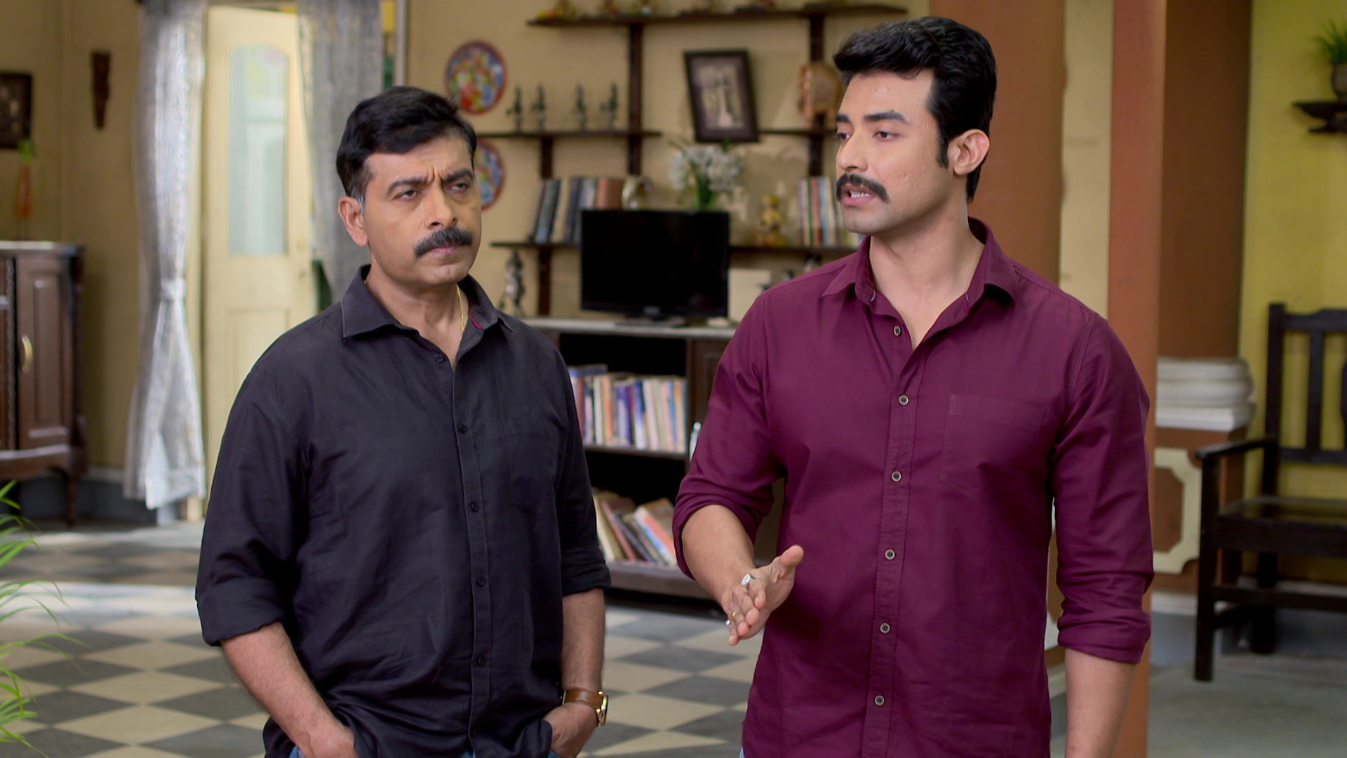 Watch Guddi Episode 345 on JioHotstar