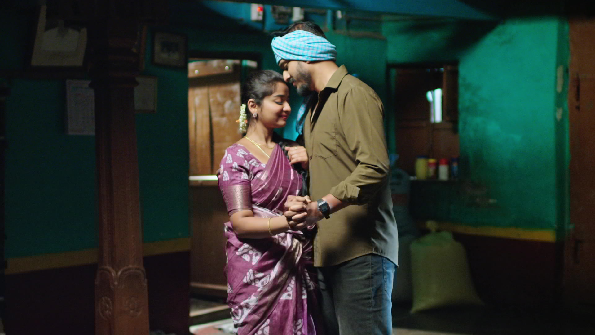 Watch Kaveri Kannada Medium Episode 447 on JioHotstar