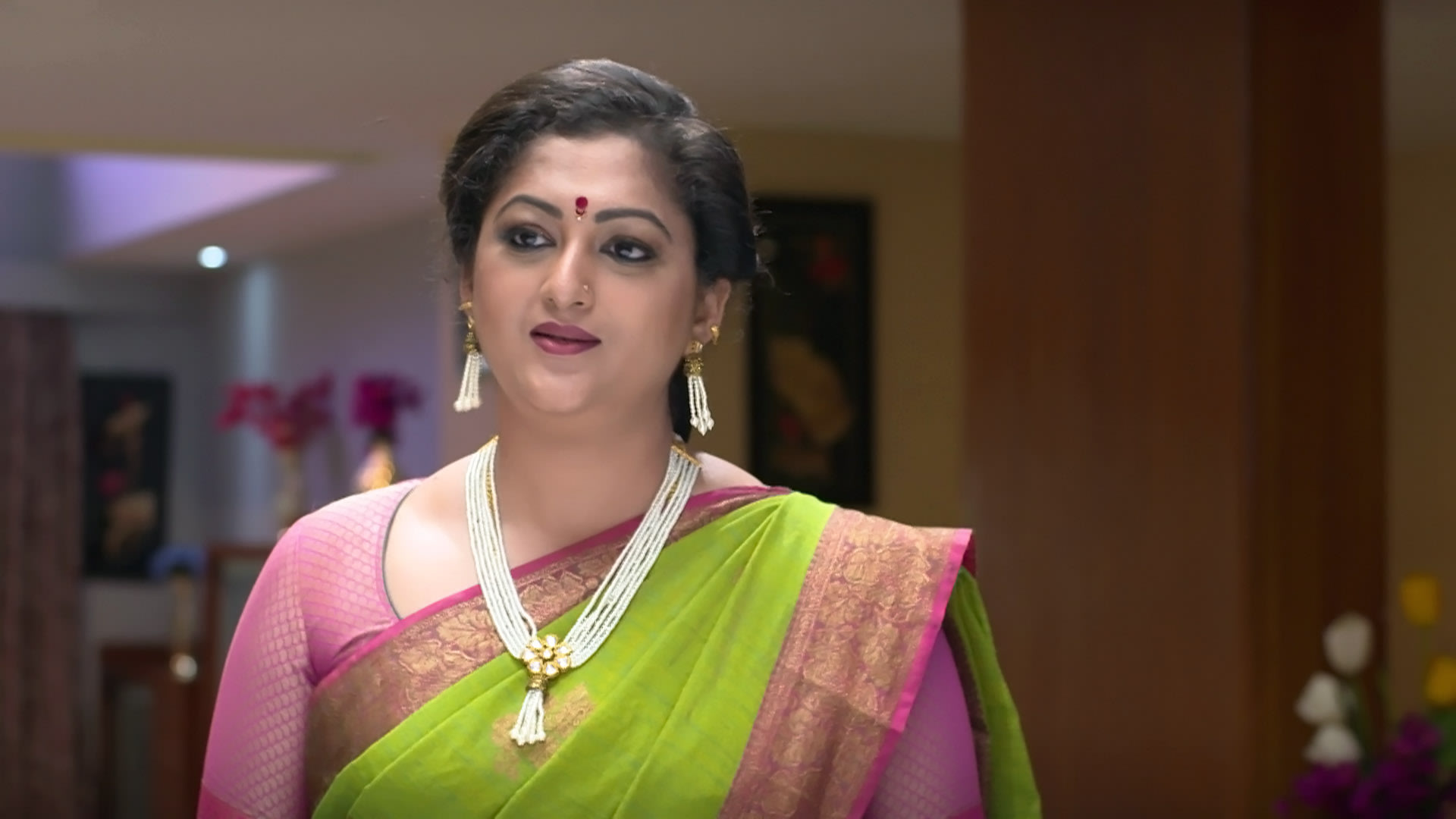 Watch Bharathi Devi Feels Overwhelmed Online