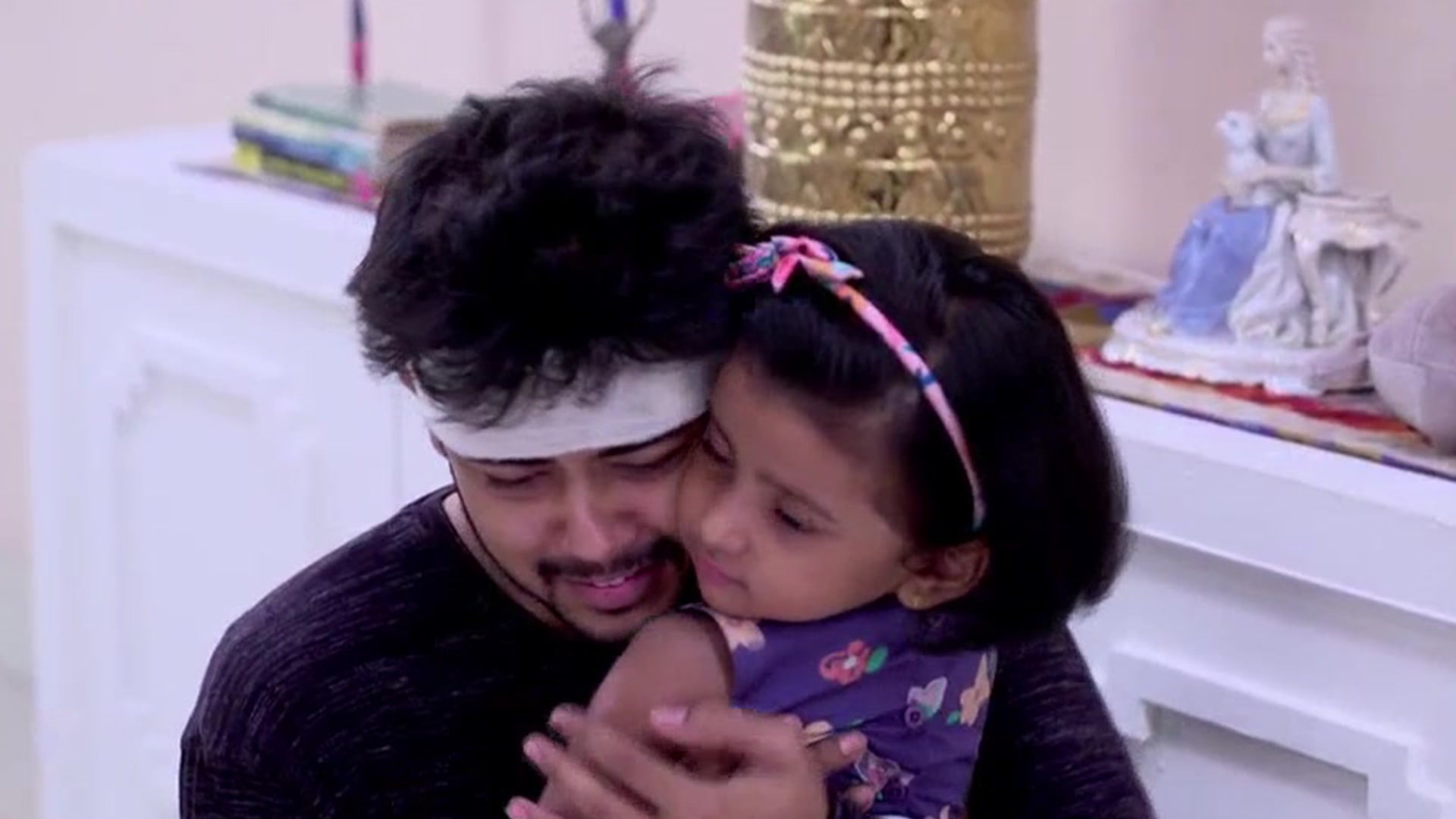 Watch Tomader Rani Episode 276 on JioHotstar