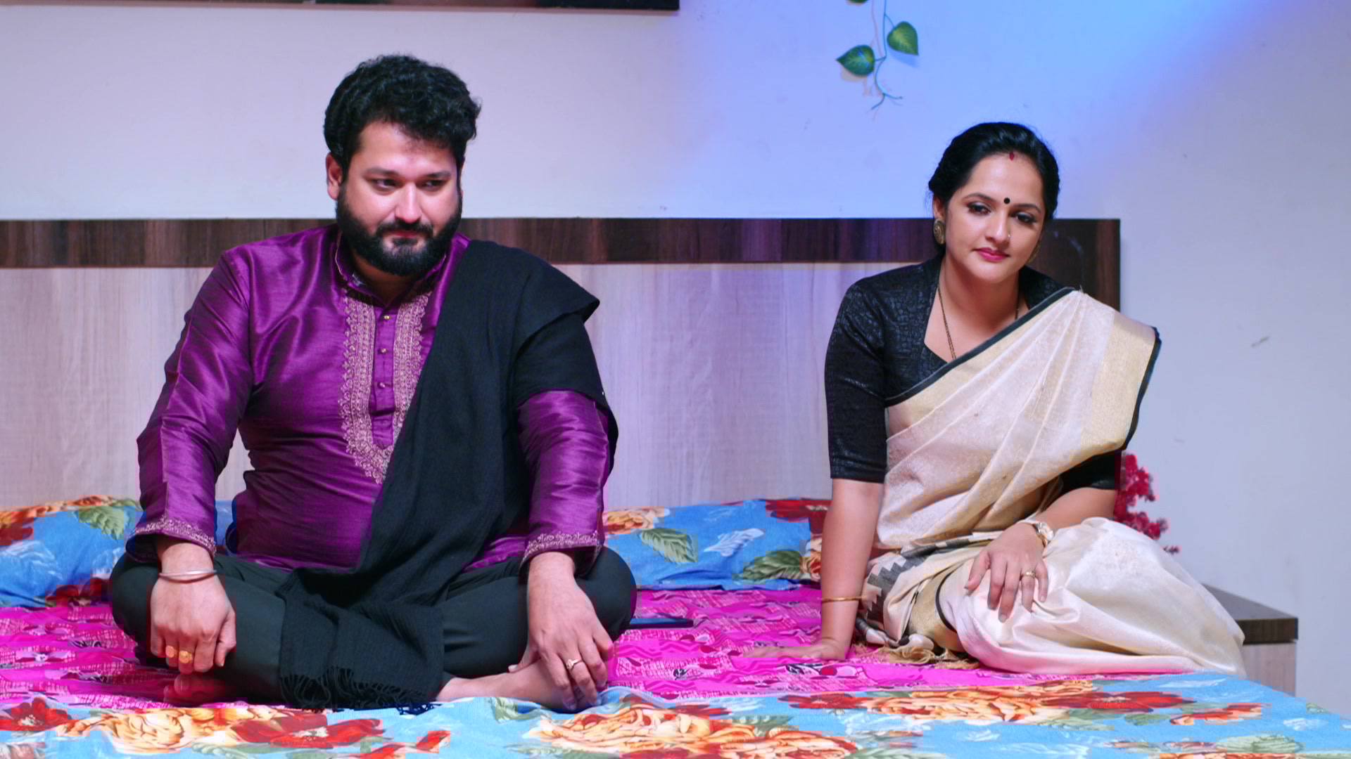 Watch Guppedantha Manasu Episode 684 on JioHotstar