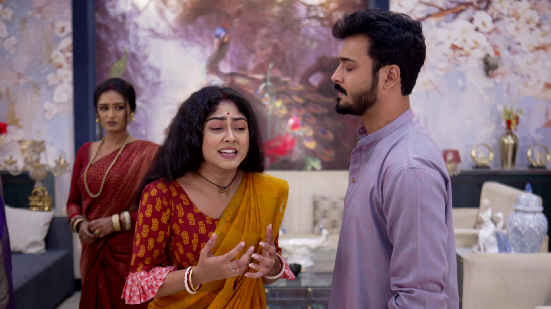 Watch Ponchomi S1 Episode 197 on JioHotstar