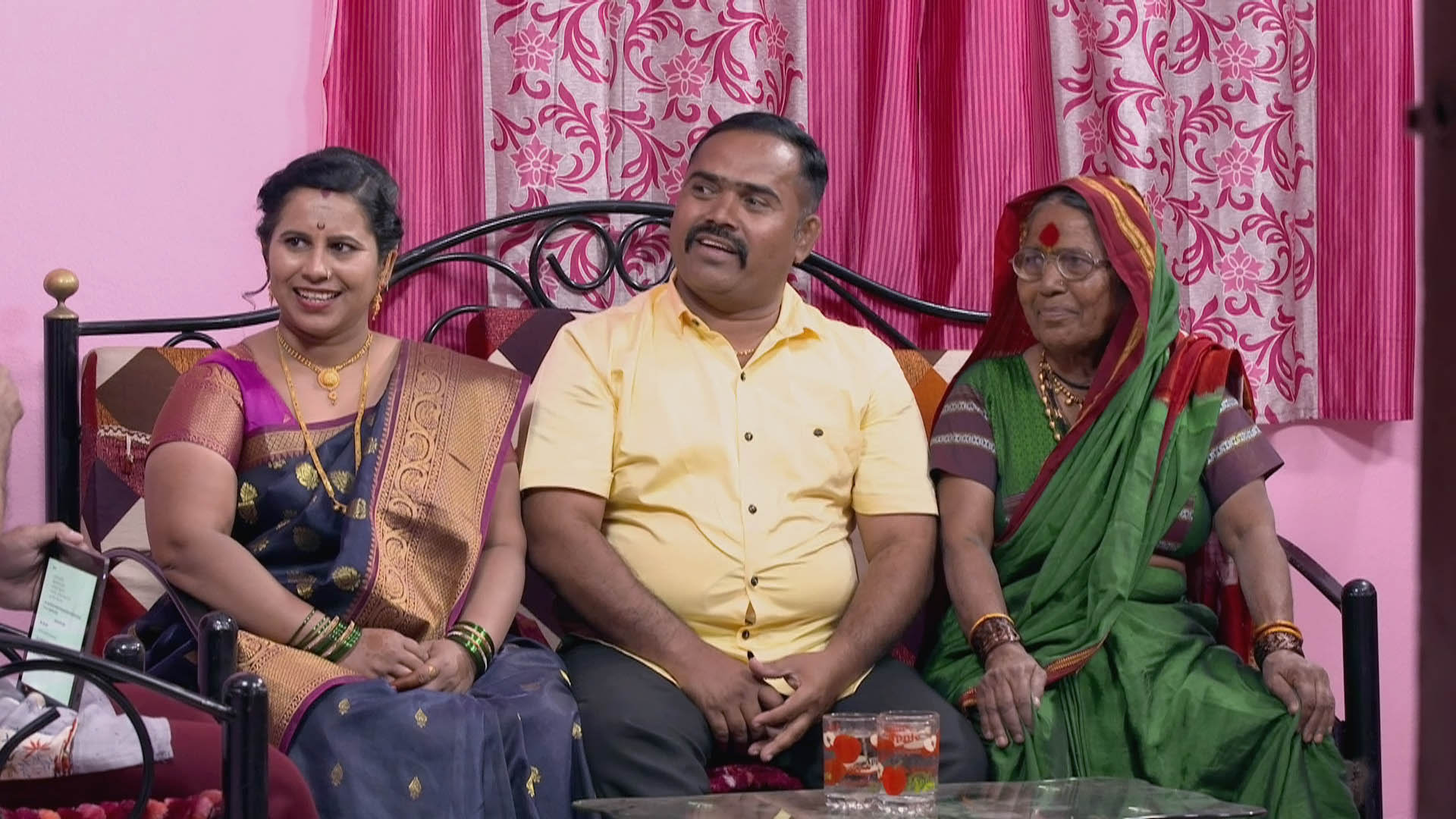 Watch Sun Sasu Sun Episode 53 on JioHotstar