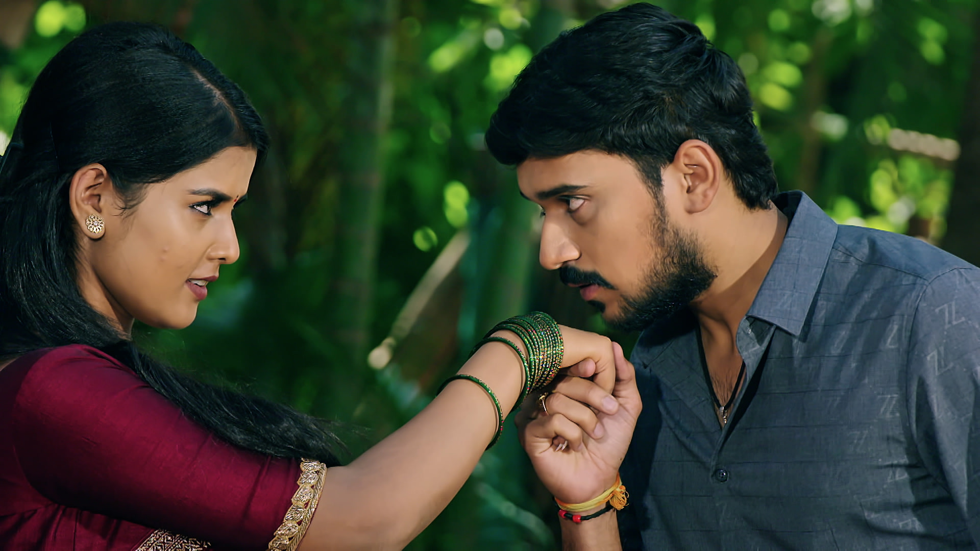 Watch Yajamana Episode 102 on JioHotstar