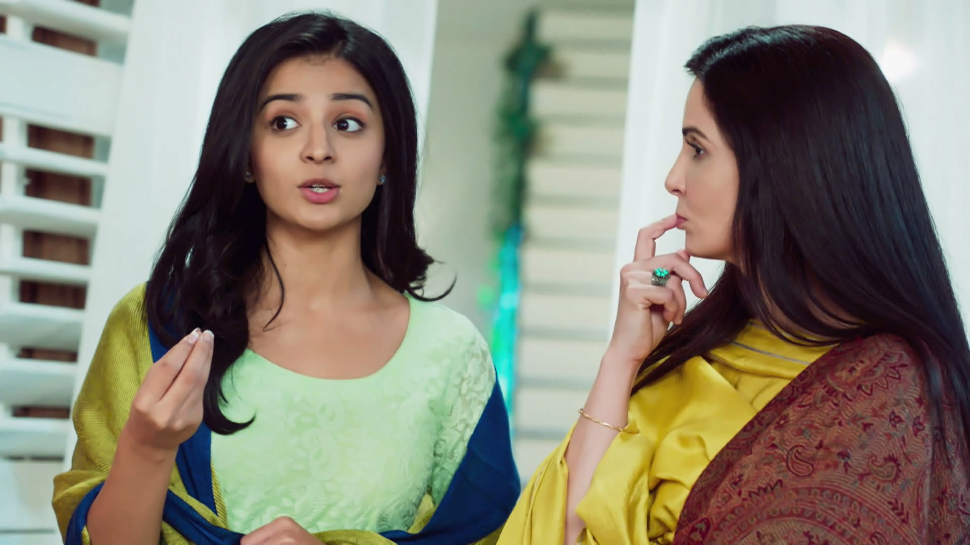 Watch Mariam Khan - Reporting LIVE Episode 155 on JioHotstar