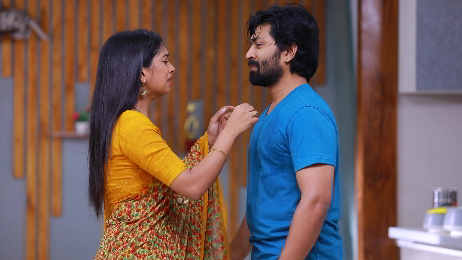 Stream Priya, Jeeva's Reunion Season 2 Episode 499 – Priya, Jeeva's Reunion on Hotstar