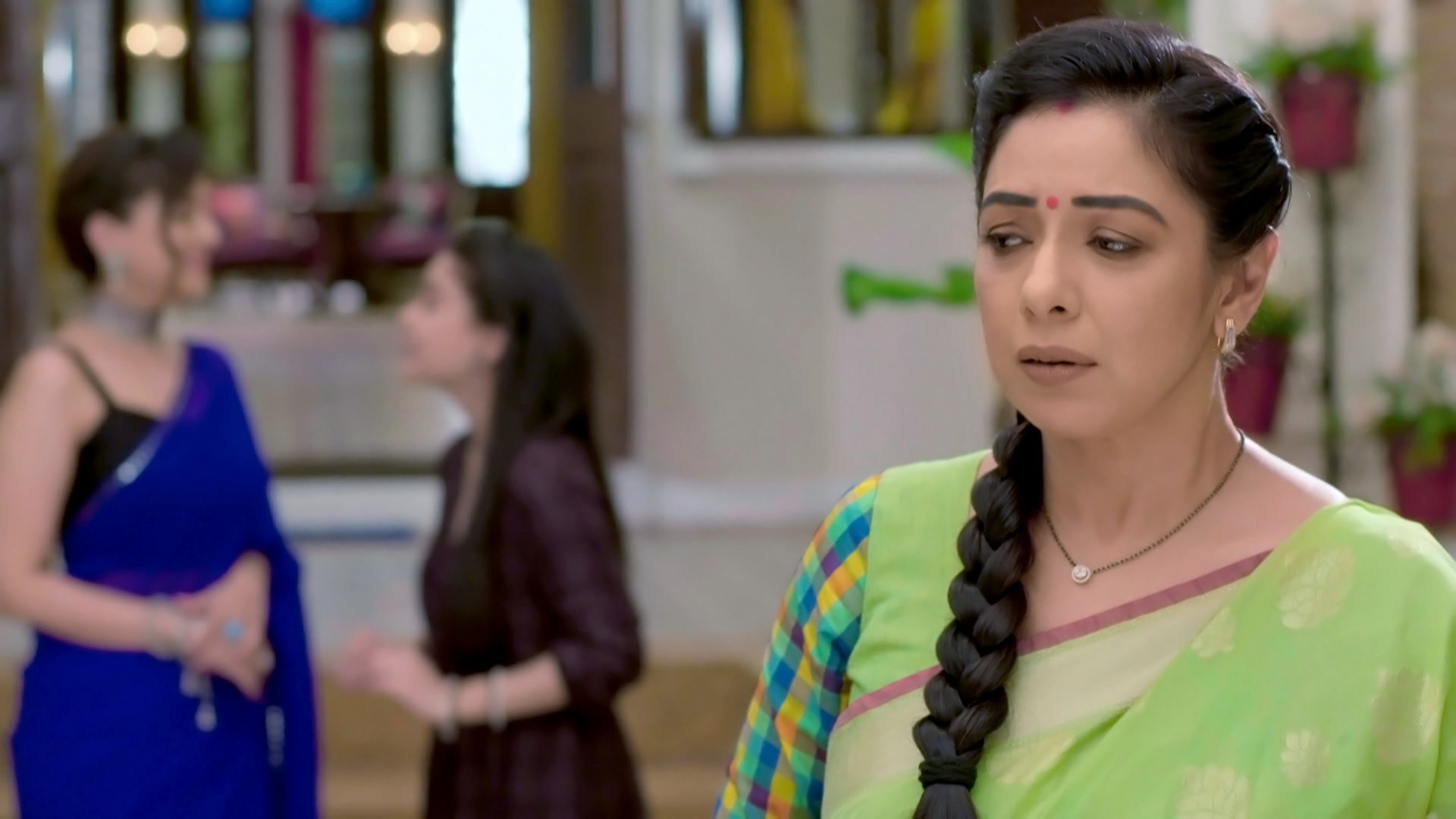 Stream anupama Online | Watcho
