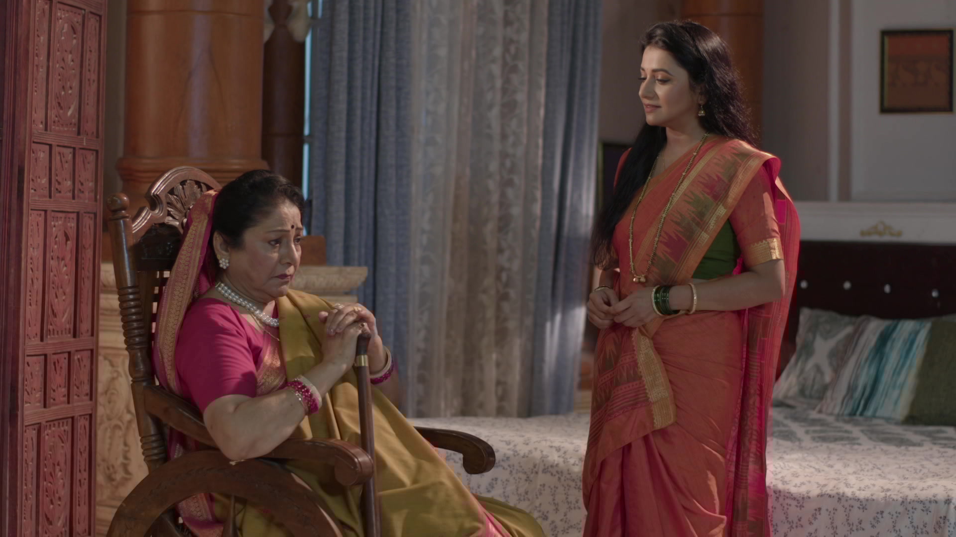 Watch Tharala Tar Mag Episode 515 On Jiohotstar