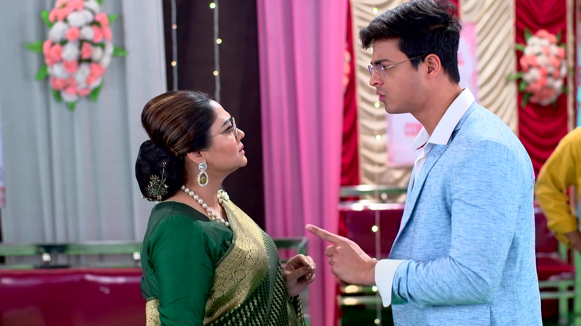 Watch Anurager Chhowa Episode 245 on JioHotstar