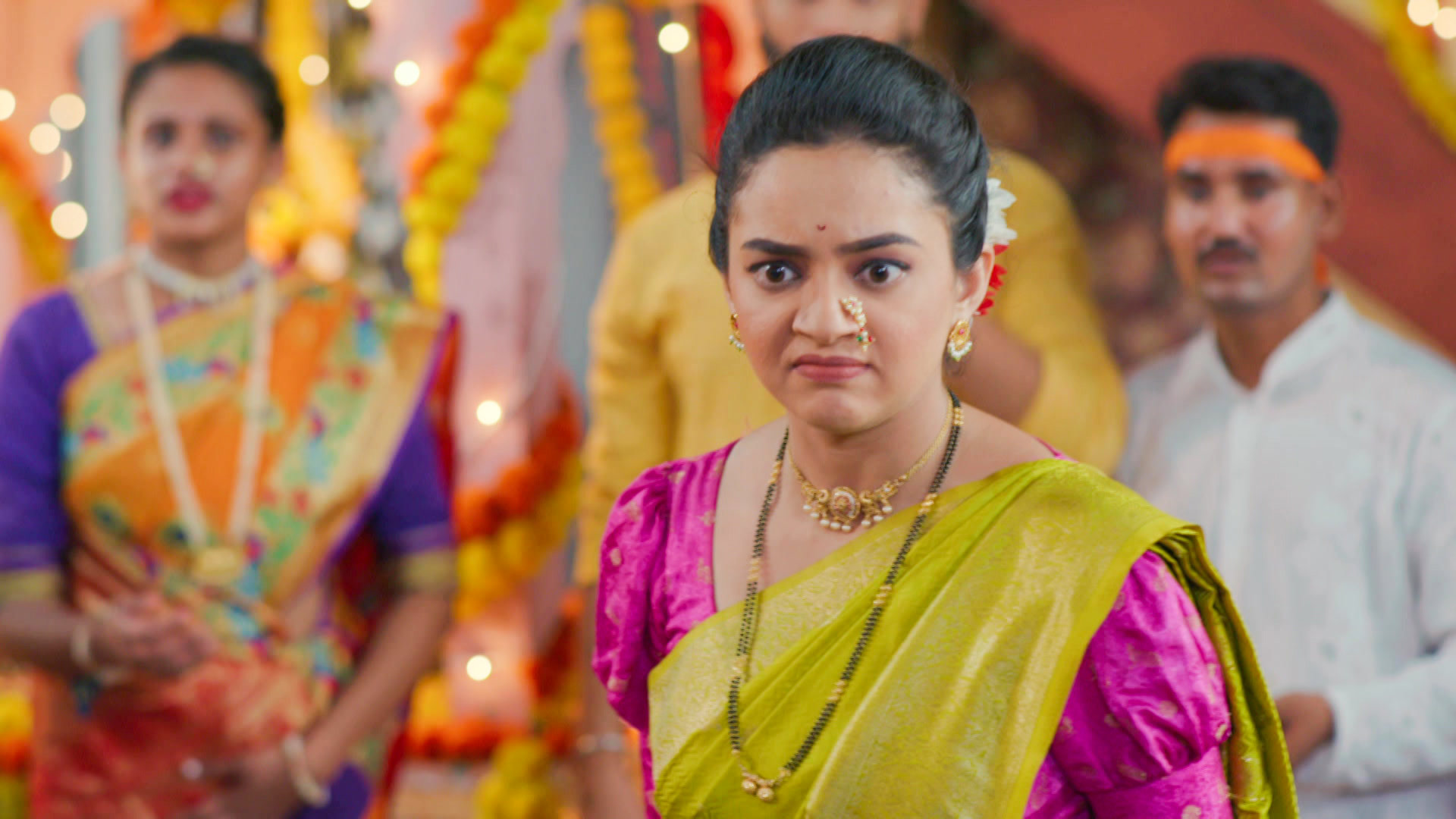 Watch Aboli Episode 1213 on JioHotstar