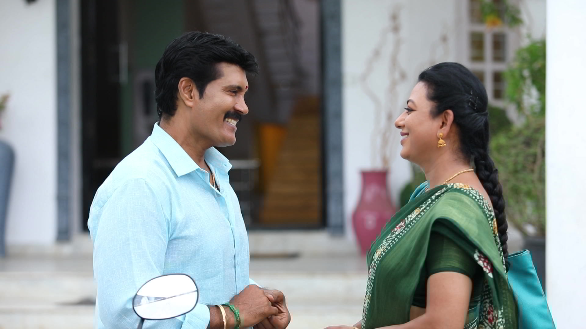 Stream Palani Is Elated Season 1 Episode 810 – Palani Is Elated on Hotstar