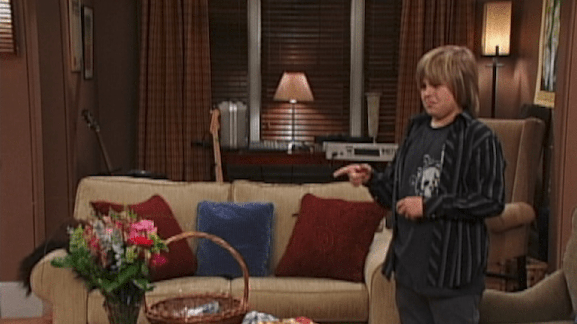 Watch The Suite Life of Zack & Cody S3 Episode 15 on Disney+ United ...