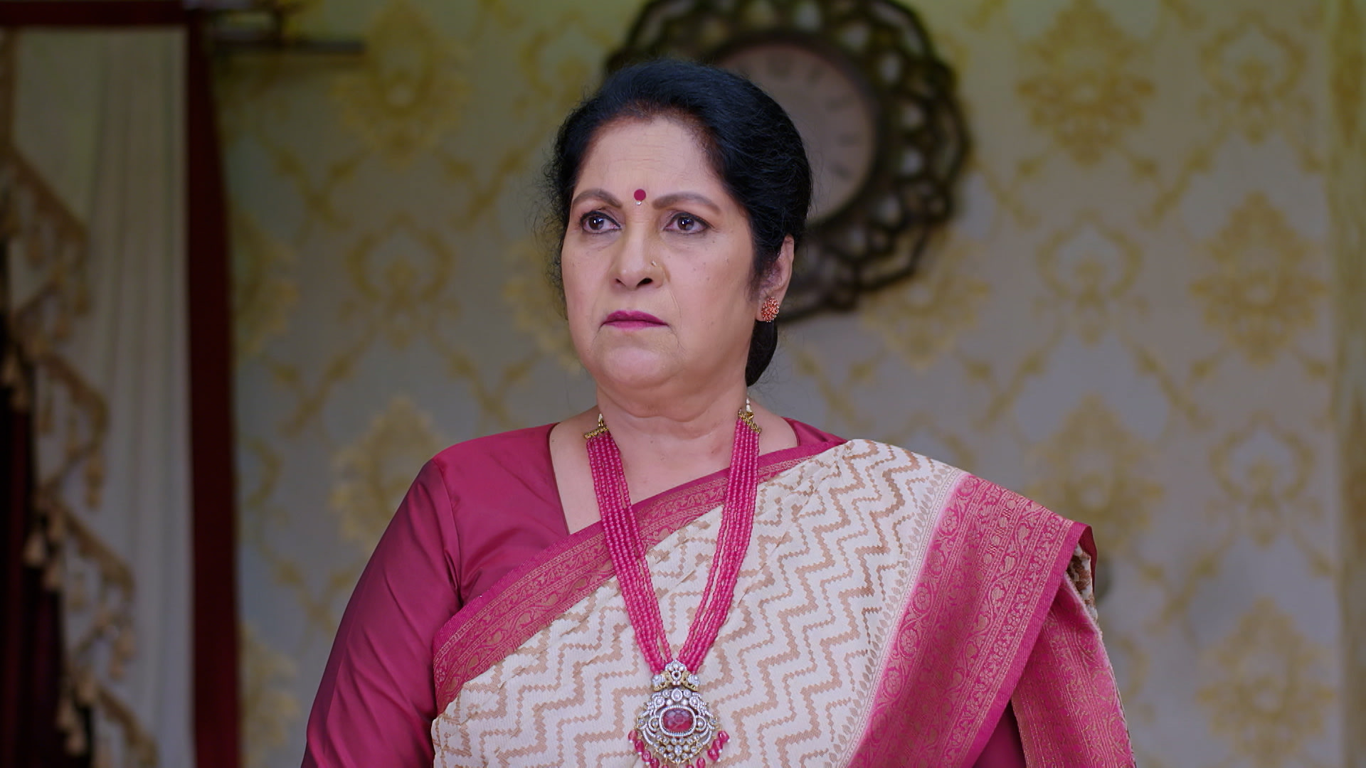 Watch Drishti Bottu S1 Episode 272 on JioHotstar